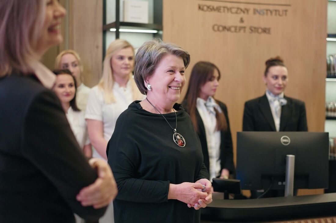 Otwarcie Kosmetycznego Instytutu Dr Irena Eris Concept Store w Fabryce ...